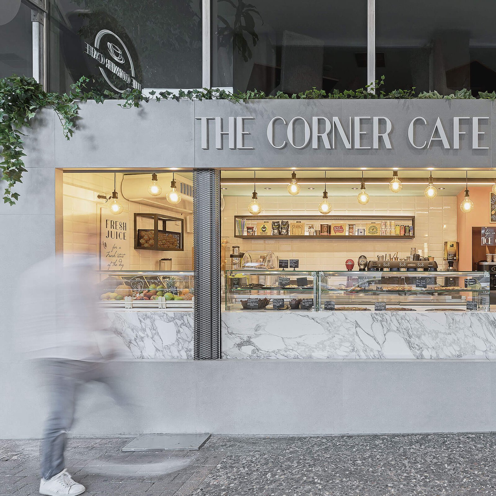 THE CORNER CAFÉ - k-division